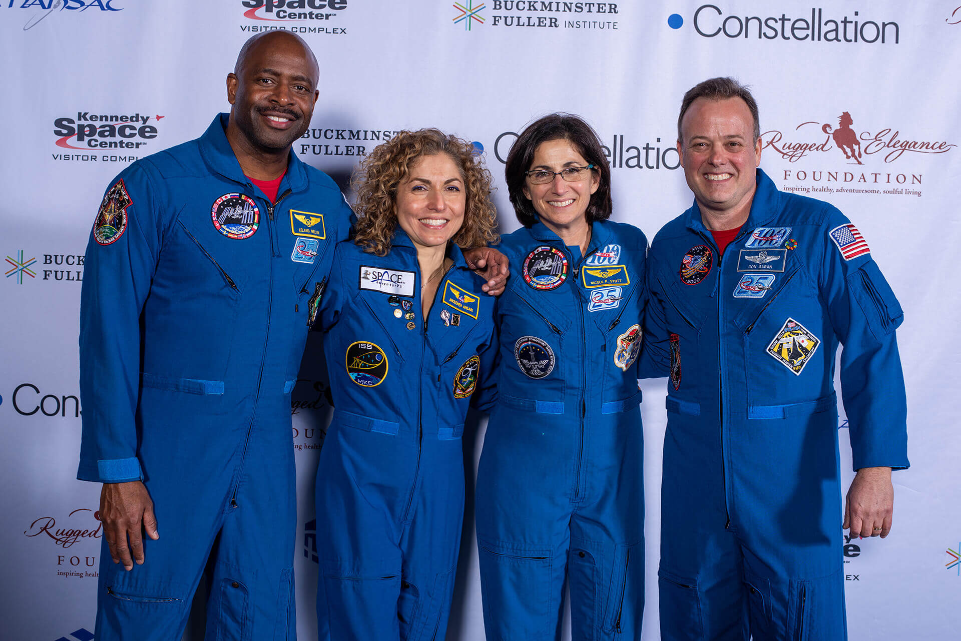 Apollo 8 celebration & Constellation – Spectacle Photo