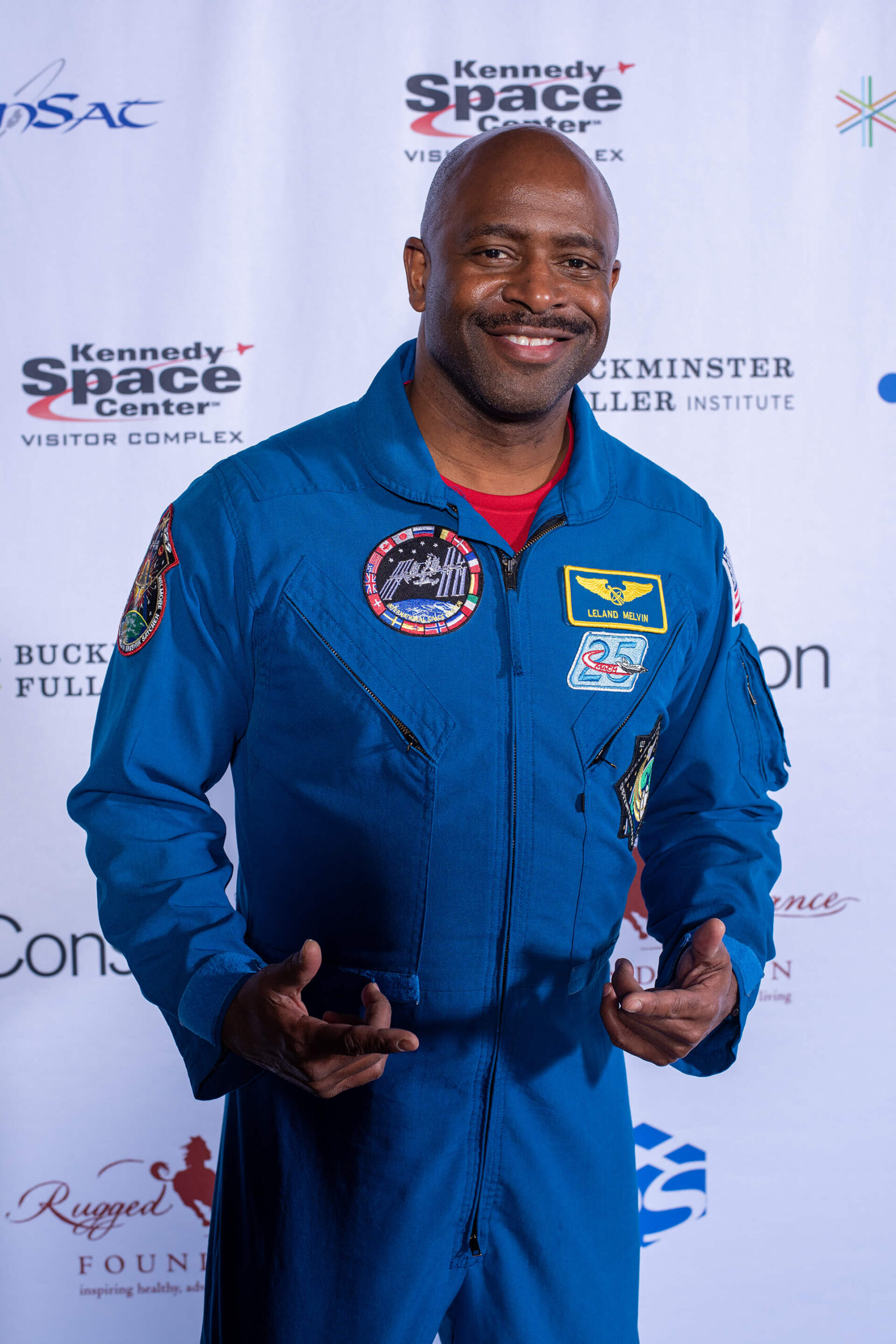 Apollo 8 celebration & Constellation – Spectacle Photo