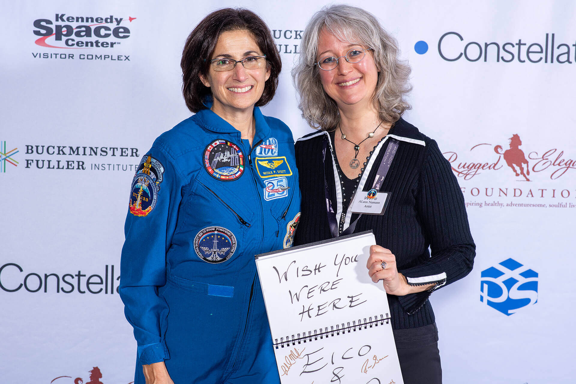 Apollo 8 celebration & Constellation – Spectacle Photo